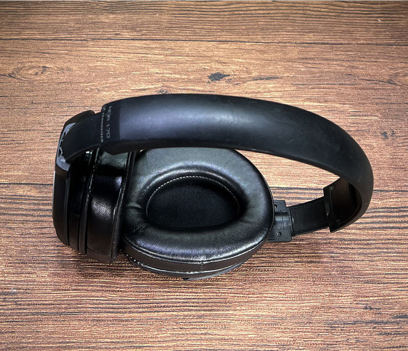 Амбушюры MyPads из натуральной кожи для наушников Sennheiser HDR RS160, 170, 180, 190 черный