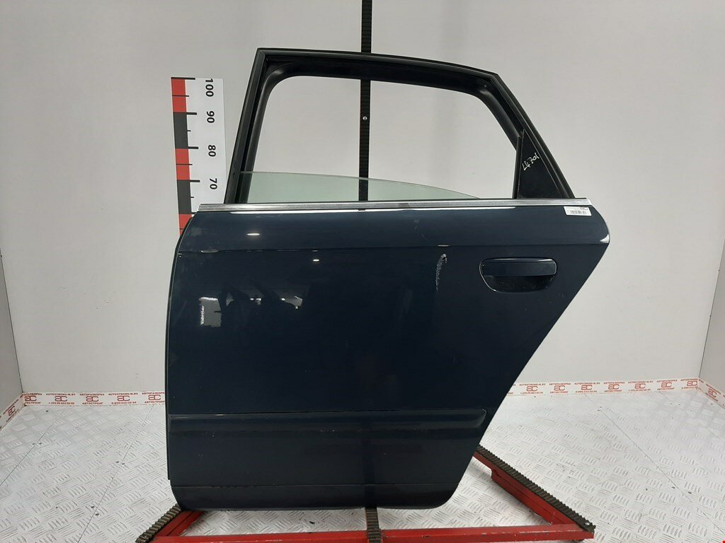 Дверь задняя левая Seat Exeo 3R0833051 арт. 720730