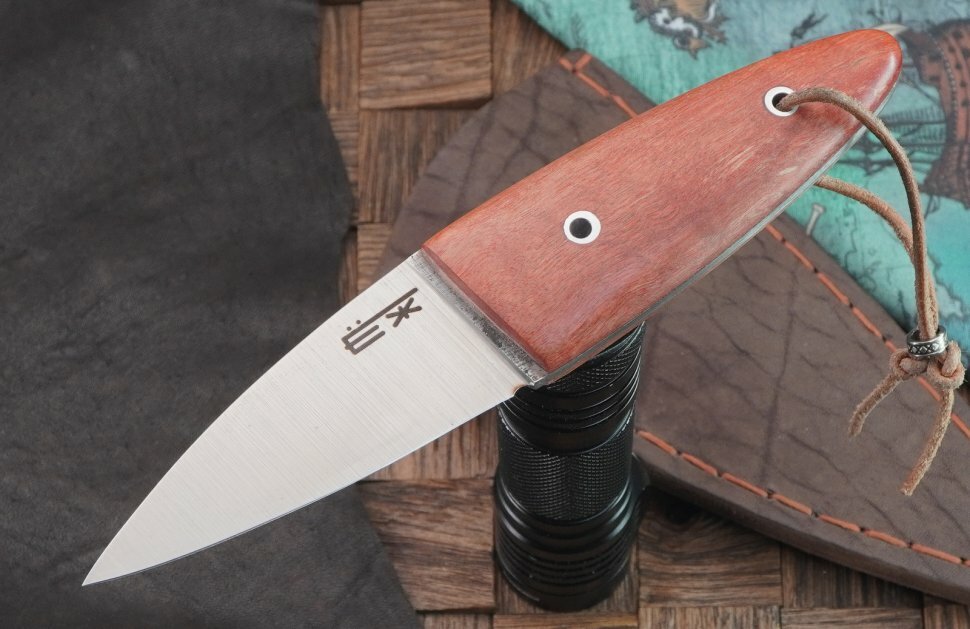 Кузница Ёж нож Малыш, сталь Sandvik 12С27, рукоять дерево