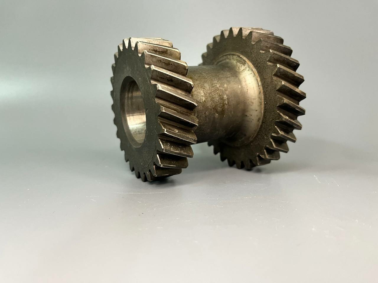 Блок шестерен промежуточного вала 4-синх КПП