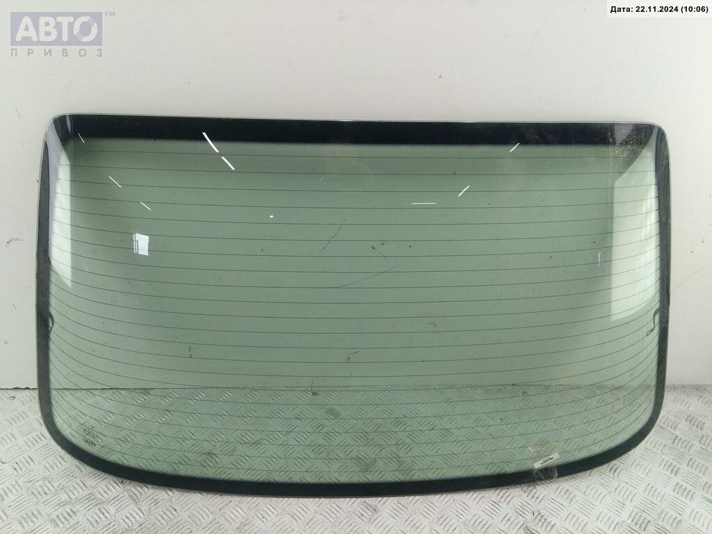 Стекло заднее Mercedes C-Class W202 (1993-2000)