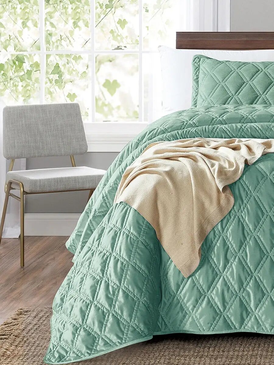 Покрывало Baccara 240х260, 2 наволочки 50х70