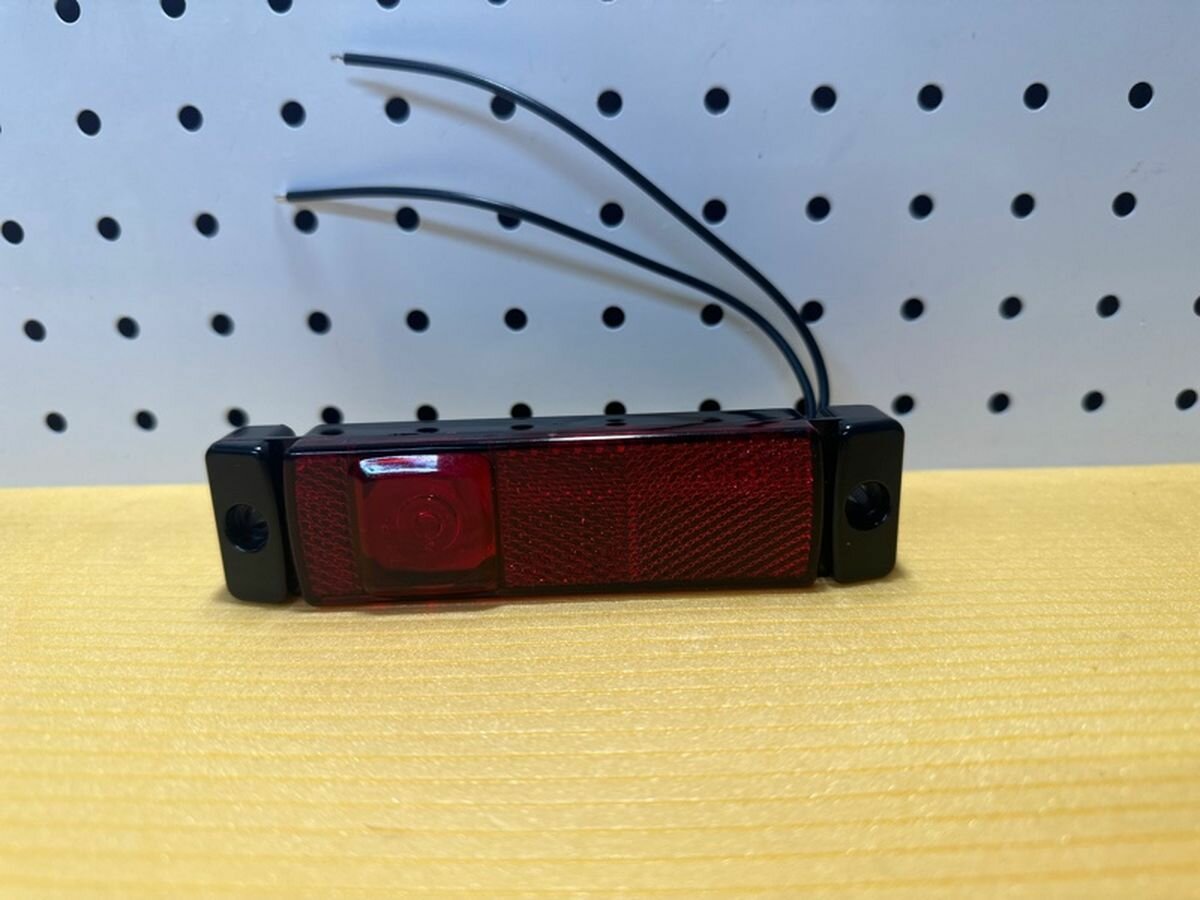 Фонарь габаритный задний (светодиод) 12V/24V LED Schmitz