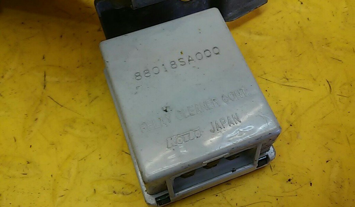 Блок электронный Forester (S11) Subaru 88018SA000