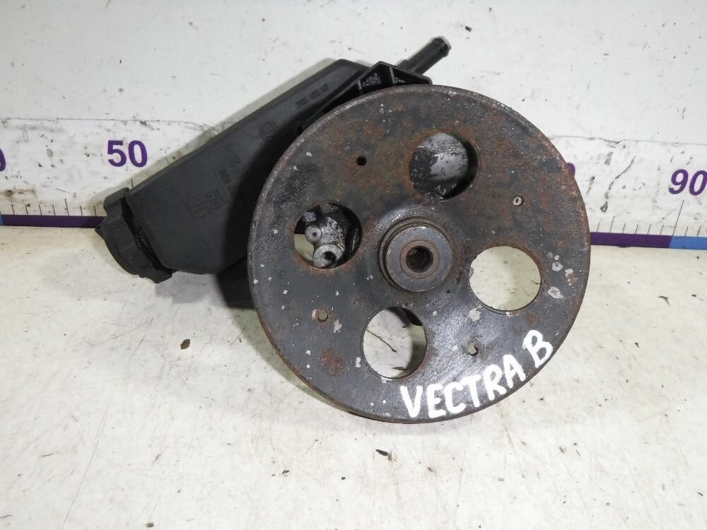Насос гур Opel Vectra B 90576809