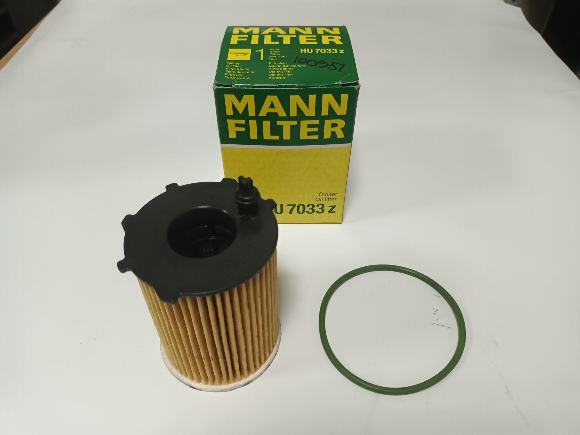 Фильтр масляный Citroen C3/4, Рeugeot 1007/207/407 Mann