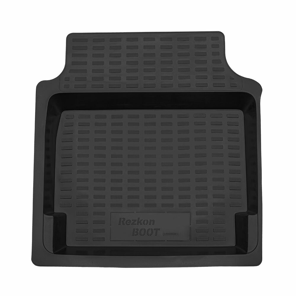 Коврик в багажник пластиковый (черный) для LADA ВАЗ 2105/2107 (1980-2011)