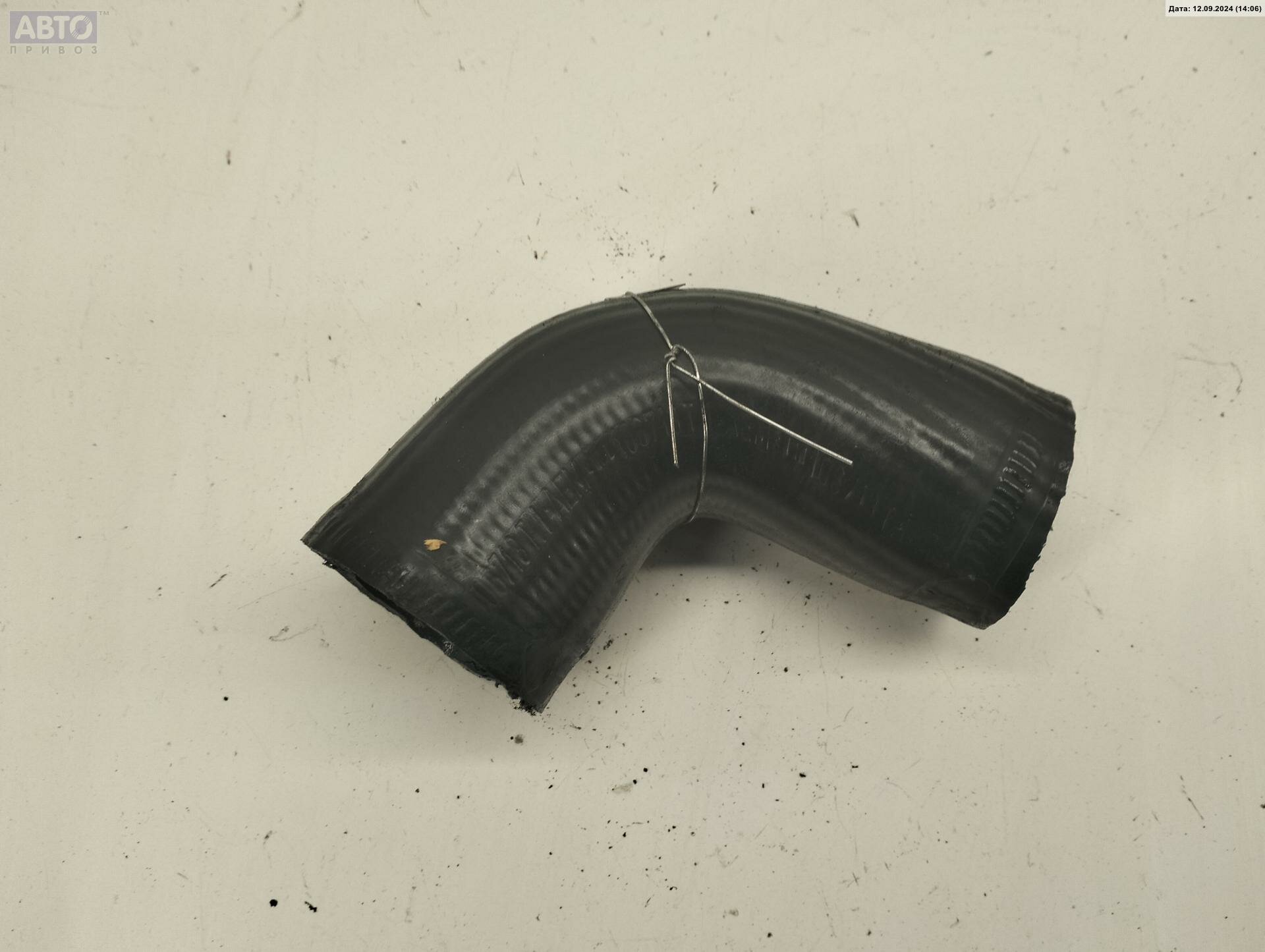 Патрубок интеркулера Volkswagen Passat B5+ (GP)