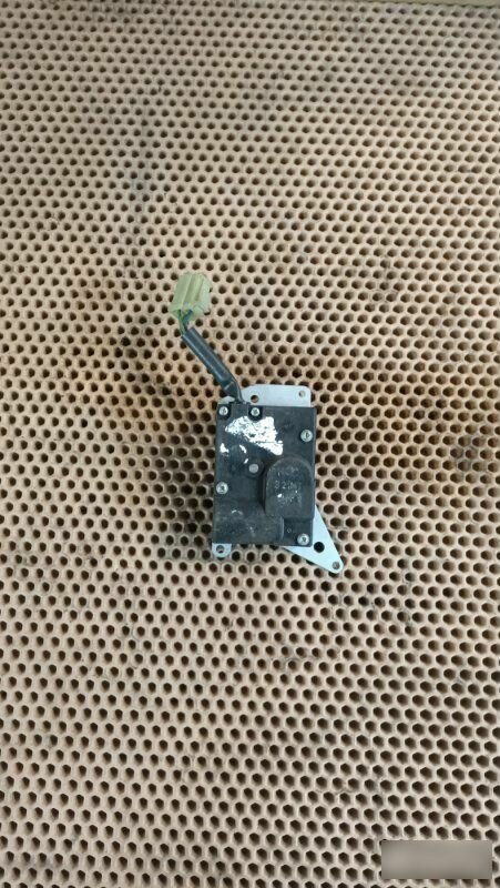 Моторчик заслонки отопителя печки Kia Spectra SD Б/У с пробегом