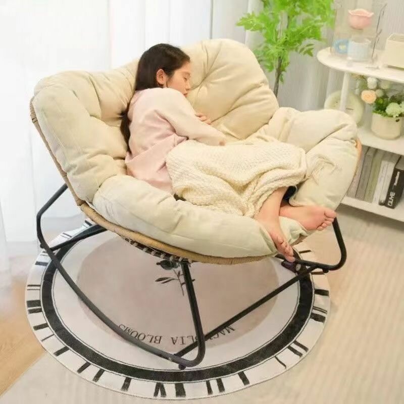 Кресло качалка; выдерживают вес 300 кг; водонепроницаемая технологическая ткань