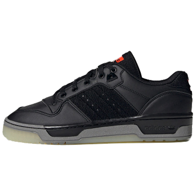 Кроссовки Rivalry