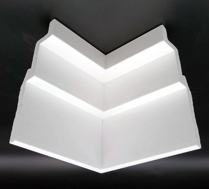 Угол внутренний к плинтусу Glanzepol GP-117 UV, 1шт