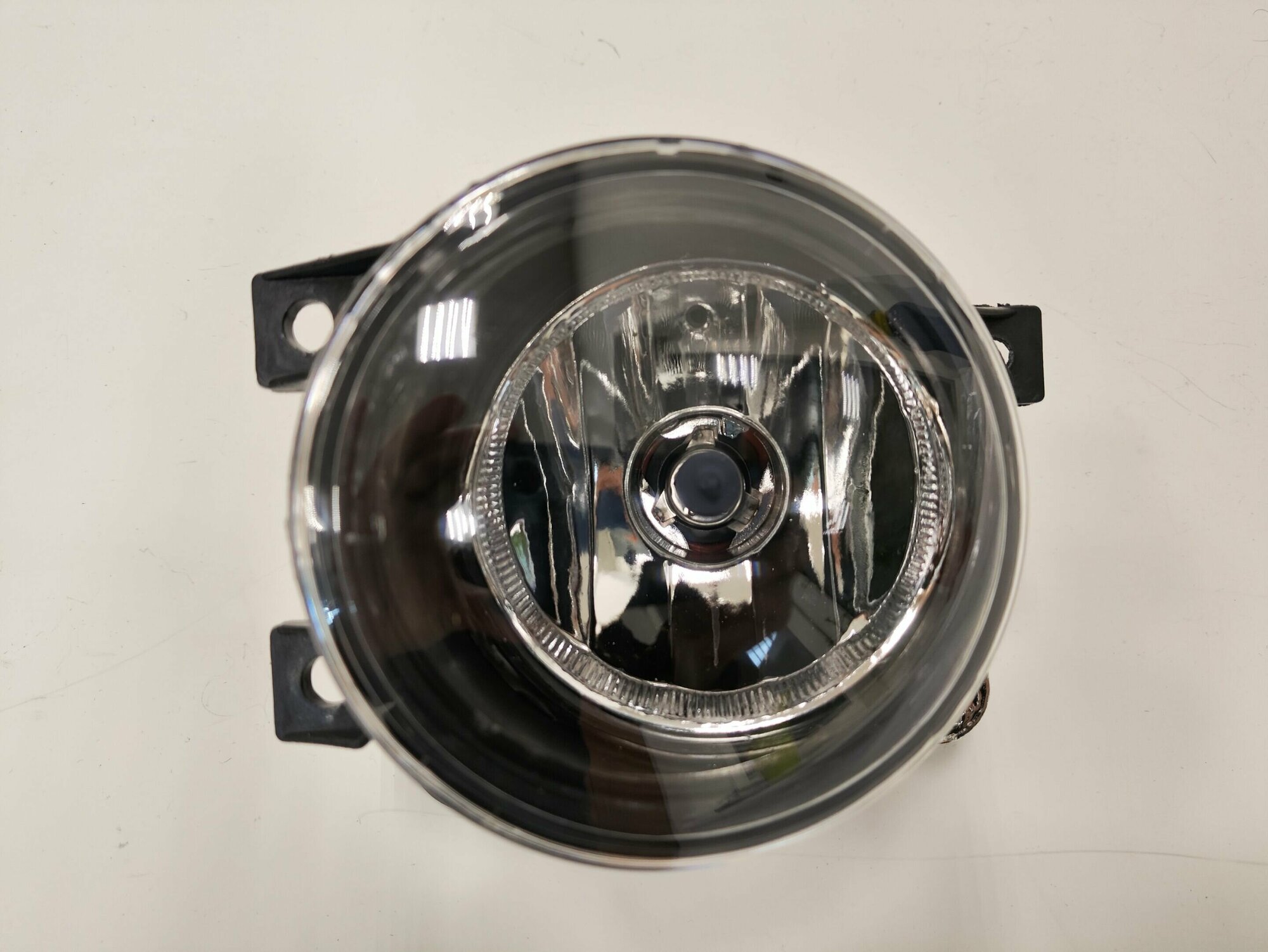 Фара противотуманная левая Great Wall Wingle 7 [2.0 16V 6MT пикап 4X4 Turbo дизель] 4116100XP24AA