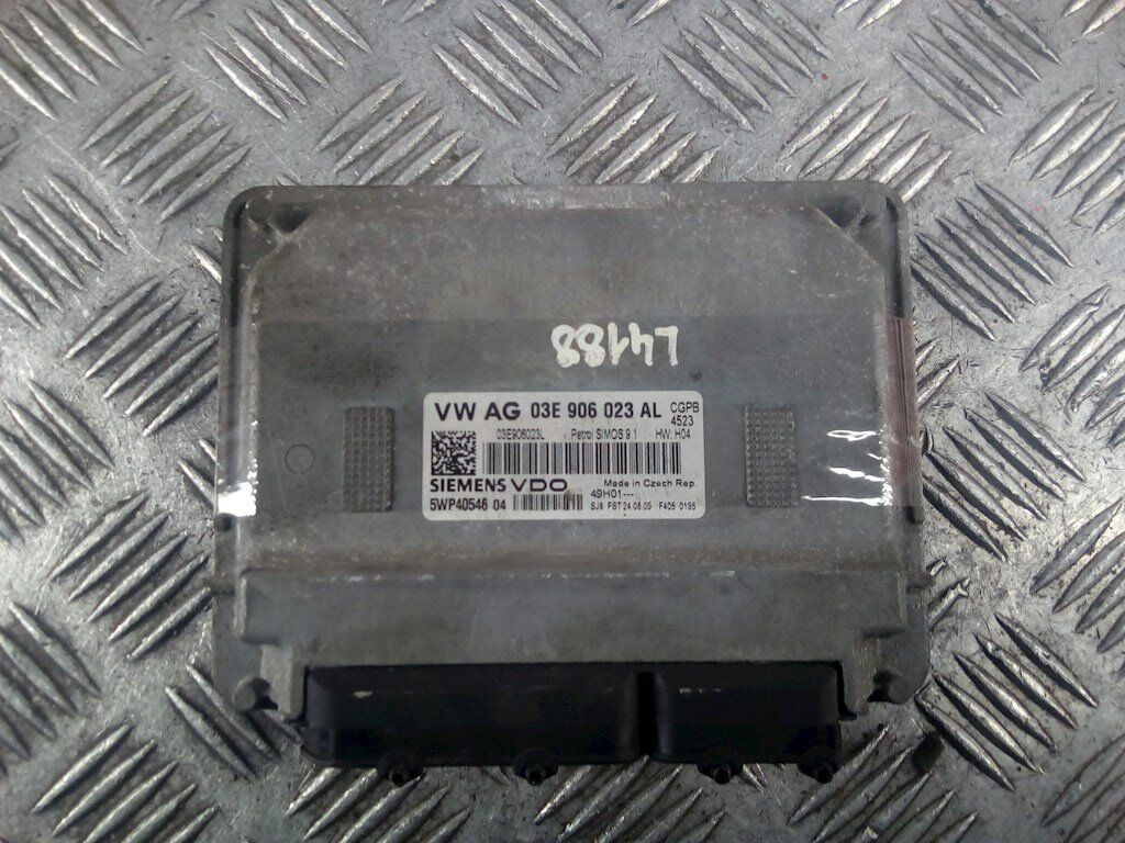 Блок управления двигателем Volkswagen Polo 5 03E906023AL арт. 515411