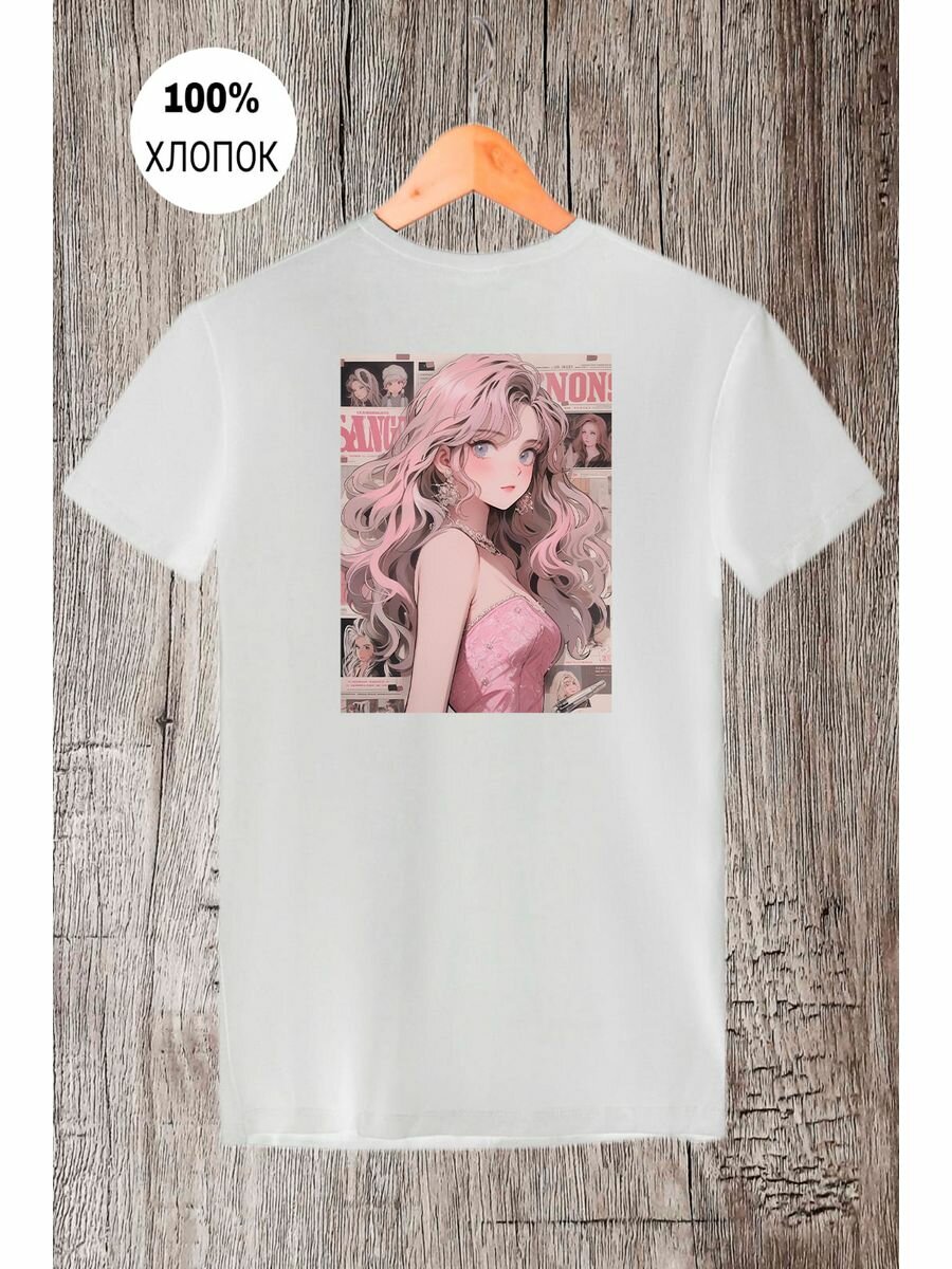 Футболка аниме девушка на фоне вырезок из газет