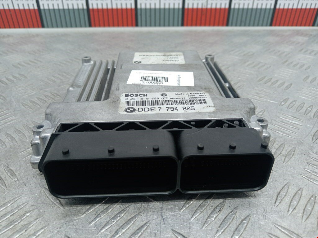 Блок управления двигателем BMW 7-Series (E65/E66) 13617809330 арт. 2109859
