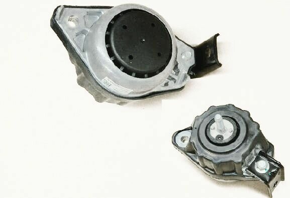 Опора двигателя правая Haval H9