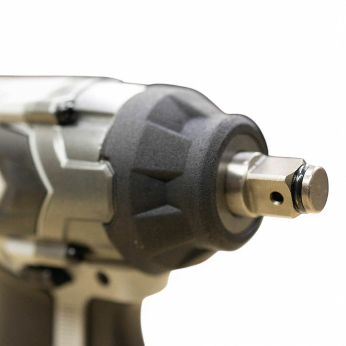 Бесщеточный аккумуляторный ударный гайковерт ИНТЕРСКОЛ без АКБ и ЗУ 359.0.0.70