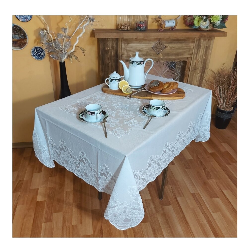 Скатерть прямоугольная Meiwa REGENCY 122x152 cm, белая