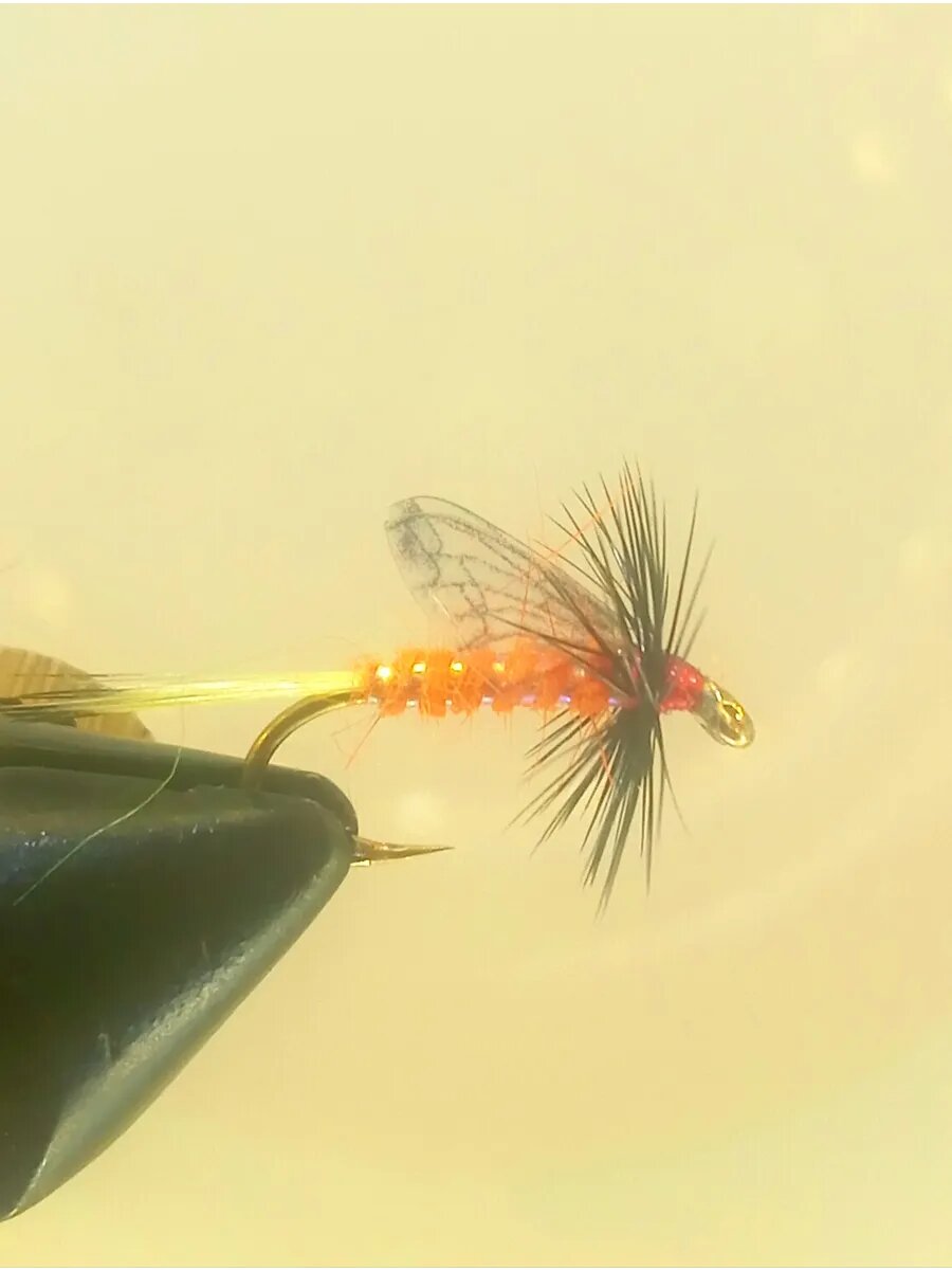 Мушка на хариуса 3 штуки