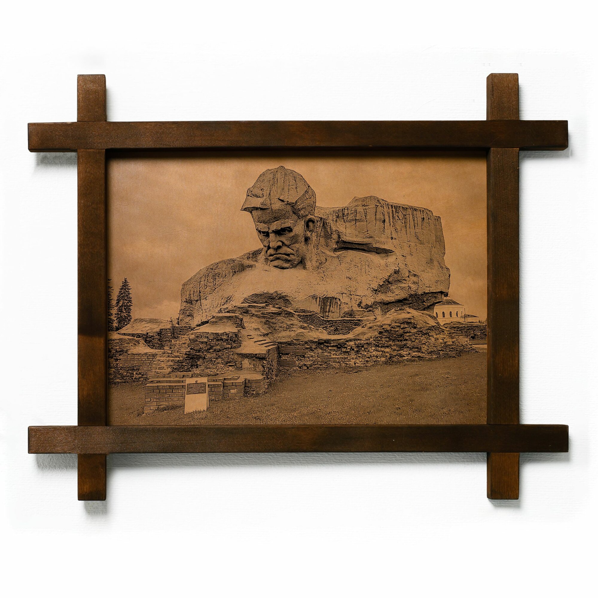 Картина интерьерная из кожи "Брестская крепость, Беларусь", BoomGift