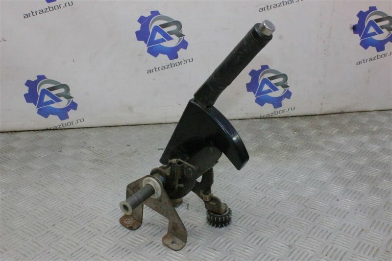 Б/У Ручник Hyundai Terracan / Хендай Теракан 2.5 D4BF (турбодизель) 103Л.С. 2001