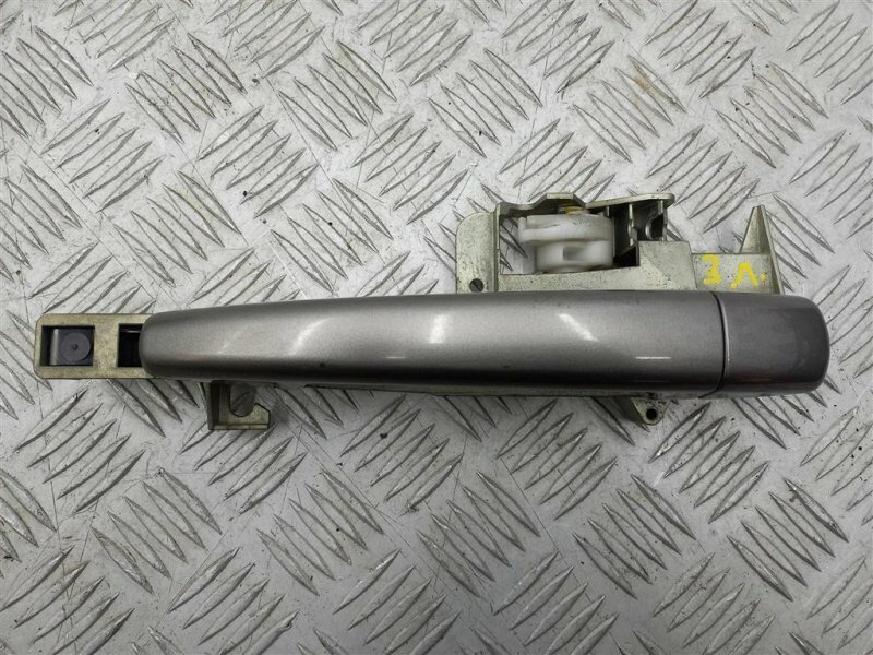 Б/У Ручка двери задней наружная левая Peugeot 407 / Пежо 407 2.0 EW10A RFJ 140Л.С. 2006