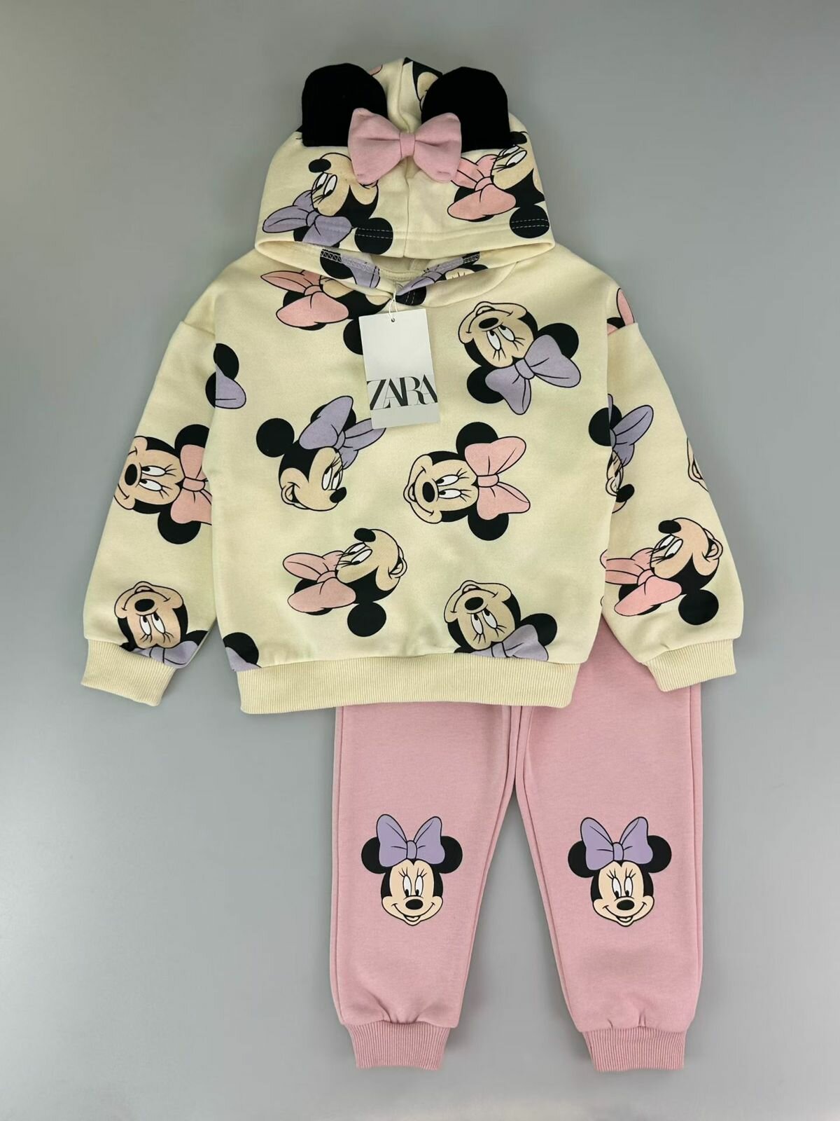 Костюм спортивный