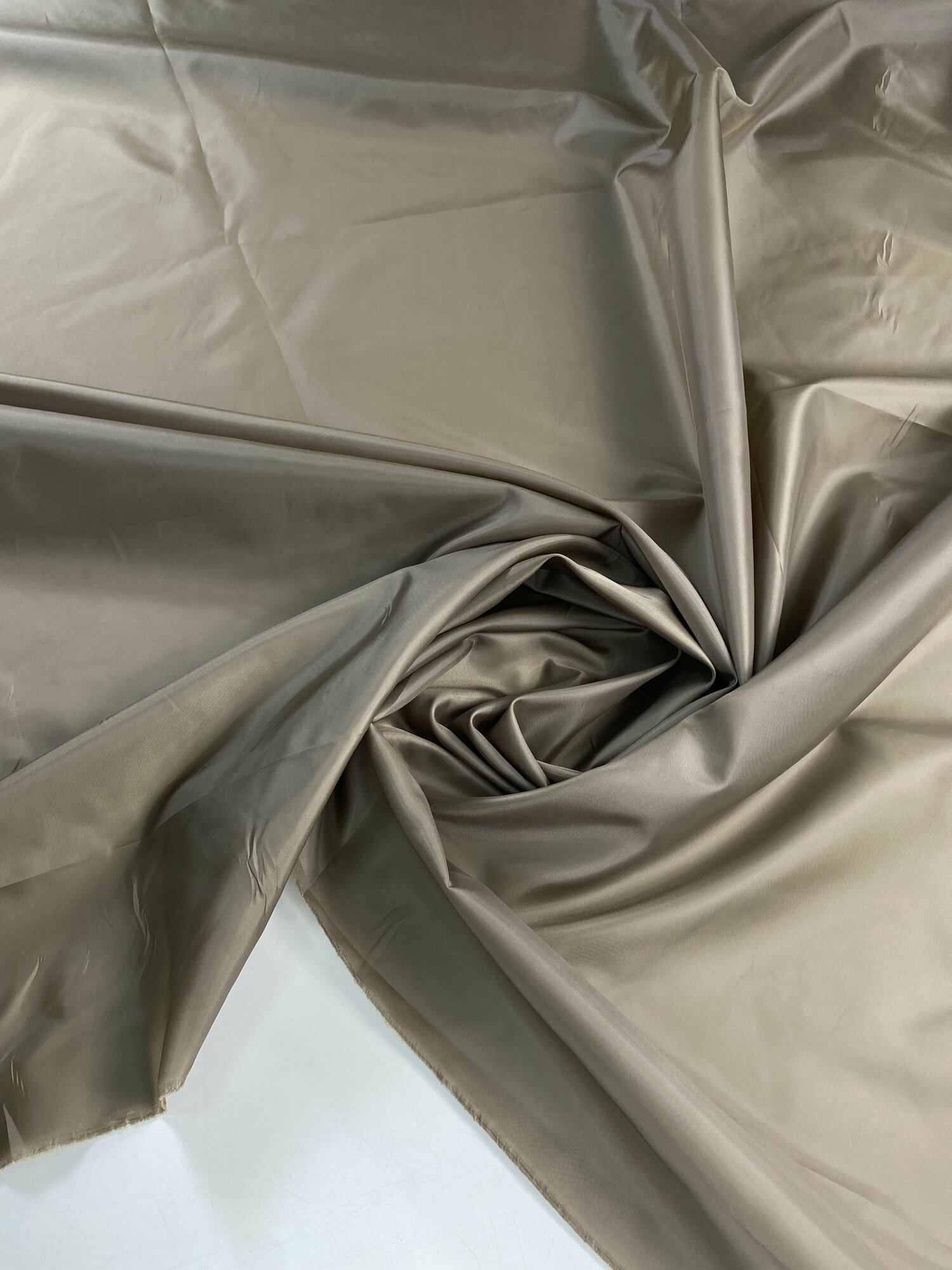 Ткань подкладочная