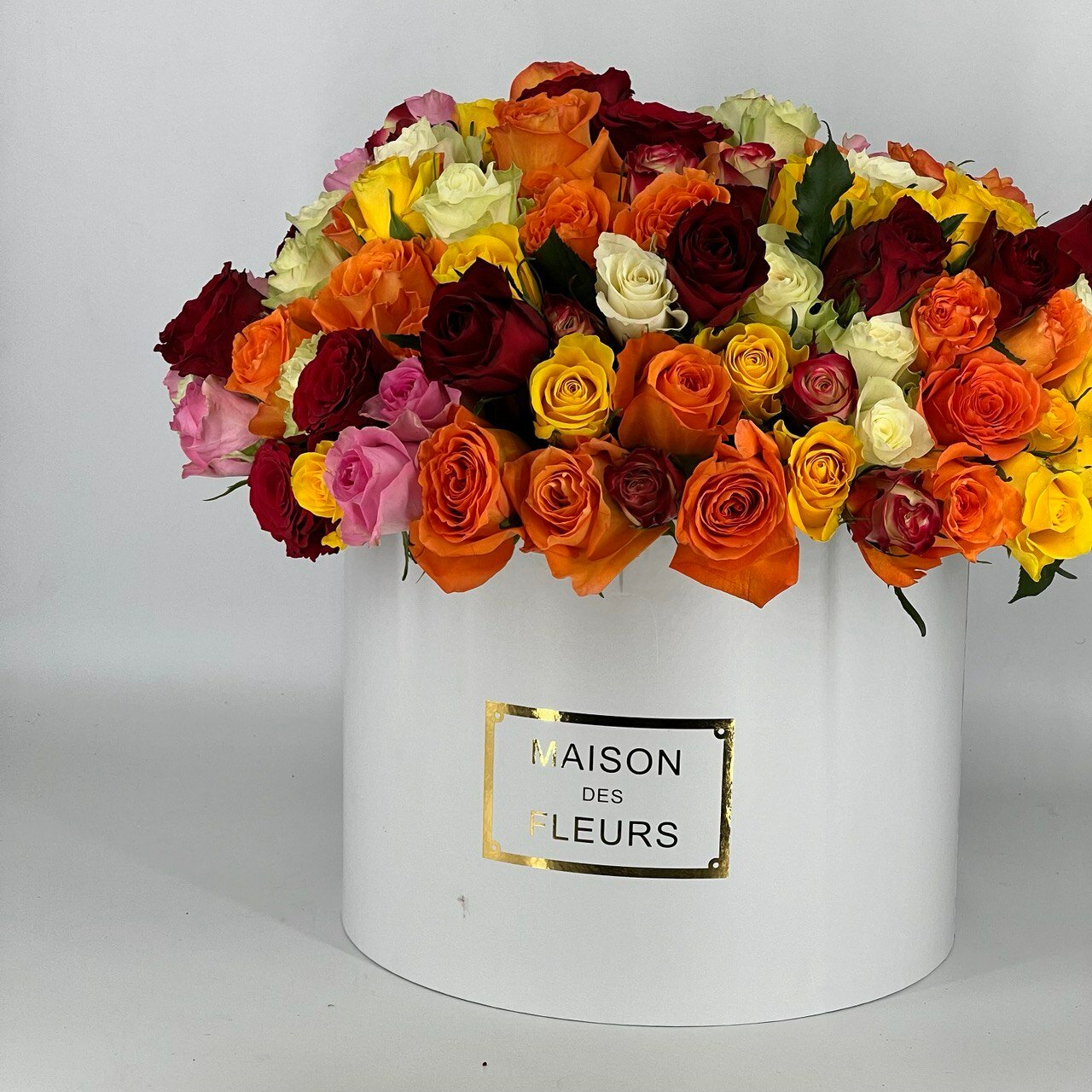 Букет из 151 розы для мамы и любимой девушки