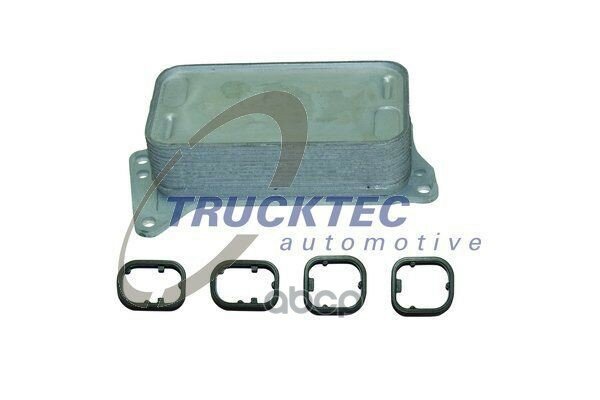 Радиатор масляный BMW TruckTec арт. 08.18.022