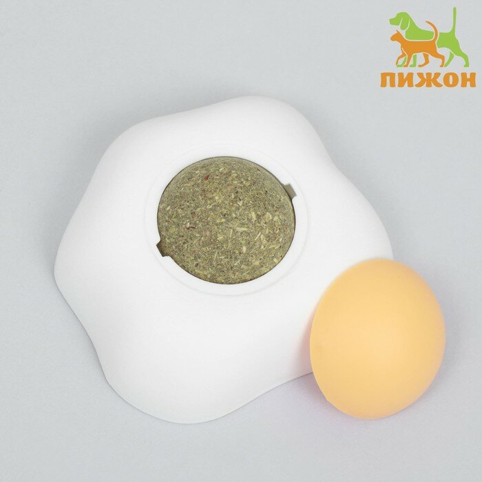 Пижон Игрушка с кошачьей мятой для кошек «Яичница», 6 см, пластик, белая
