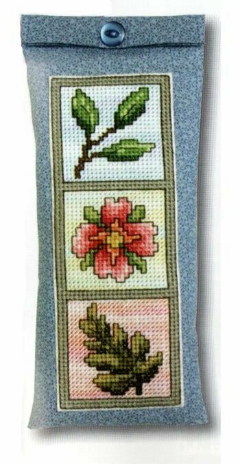 Набор ниток DMC для вышивания "Триптих" (3+20 моточков)