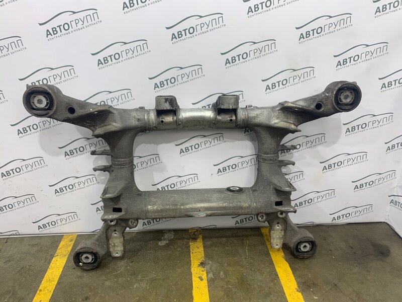 Подрамник Задн. BMW 730Li F02 Ф02 33 31 6 794 666