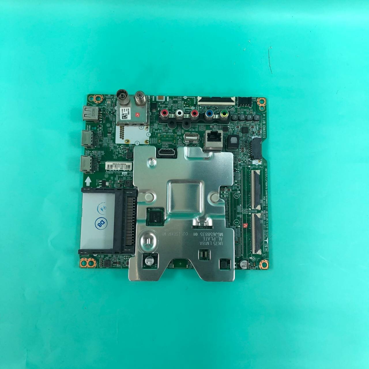 Материнская плата EAX67872805 (1.1) 65273804 LG 43UK6300PLB