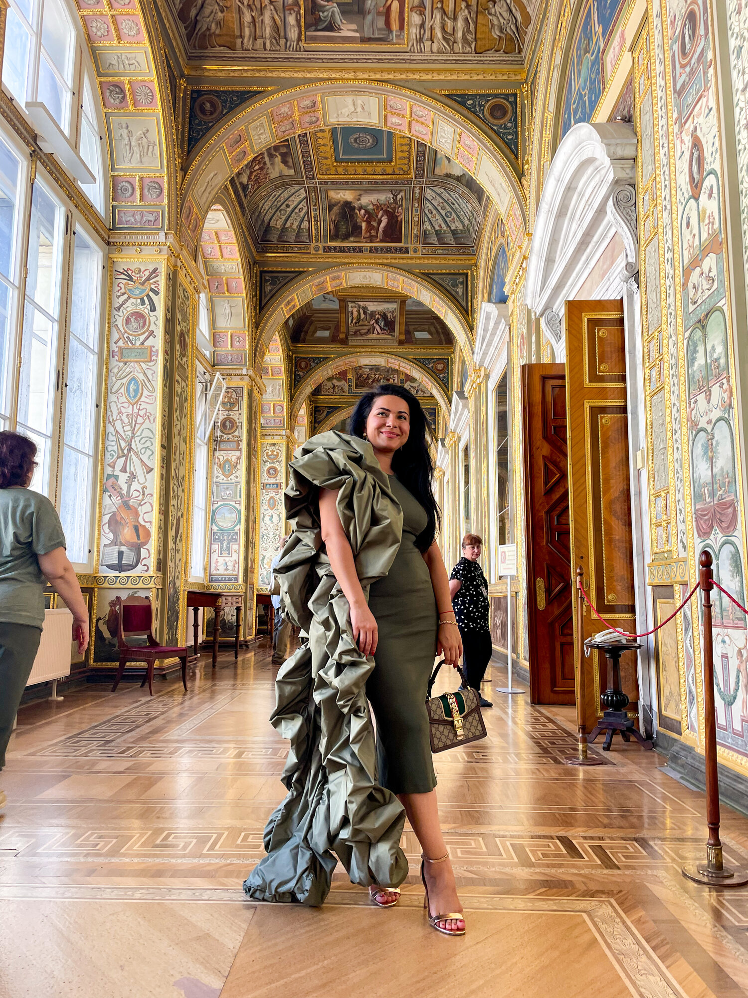 Палантин для женщин