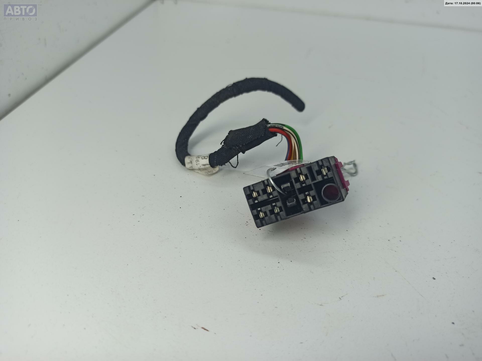 Разъем (фишка) проводки Audi 80 B4 (1991-1996)