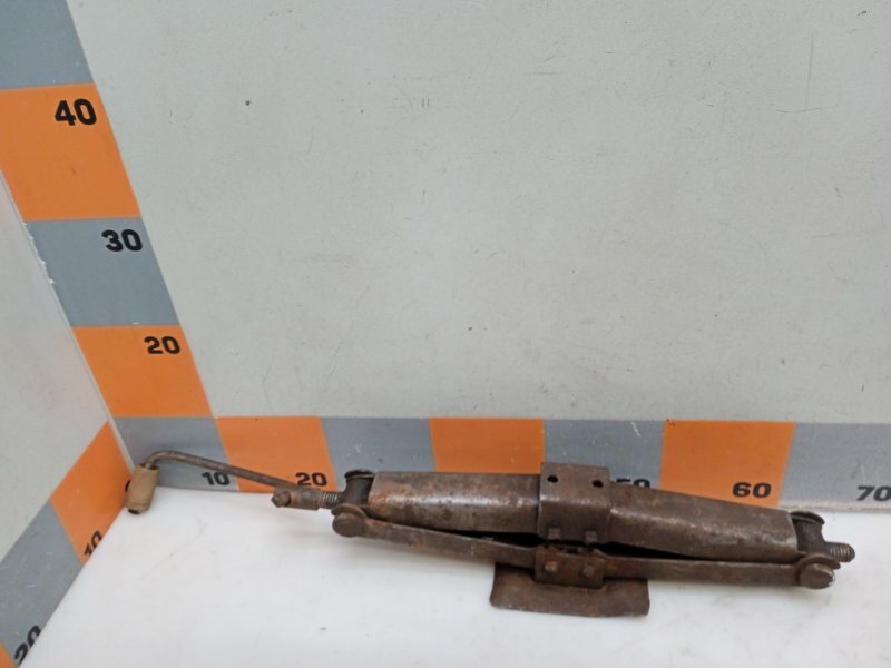 Б/У Форд Фьюжн Домкрат Ford Fusion 2003 CBK 279438 FORD арт. 1209378