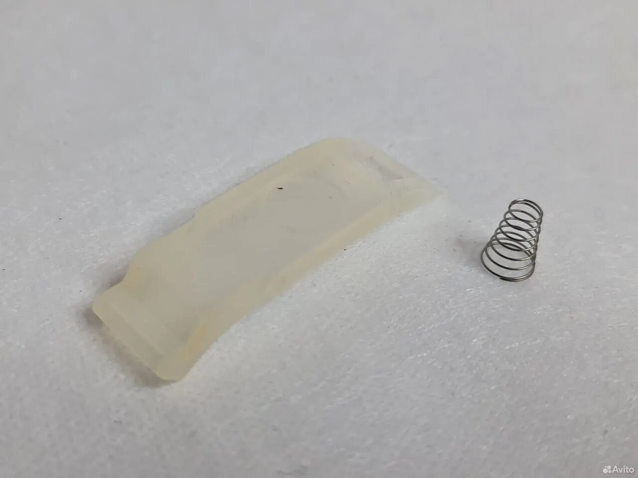 Уплотнитель кнопки парогенератора Philips GC6631, б/у, в хорошем состоянии, готово к использованию