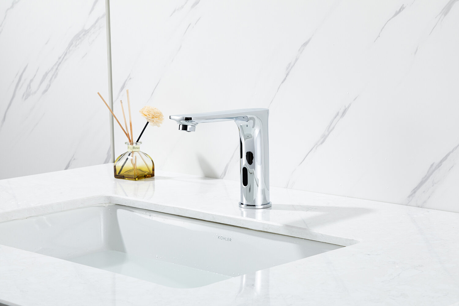 Сенсорный смеситель для раковины Frap F514-1 хром