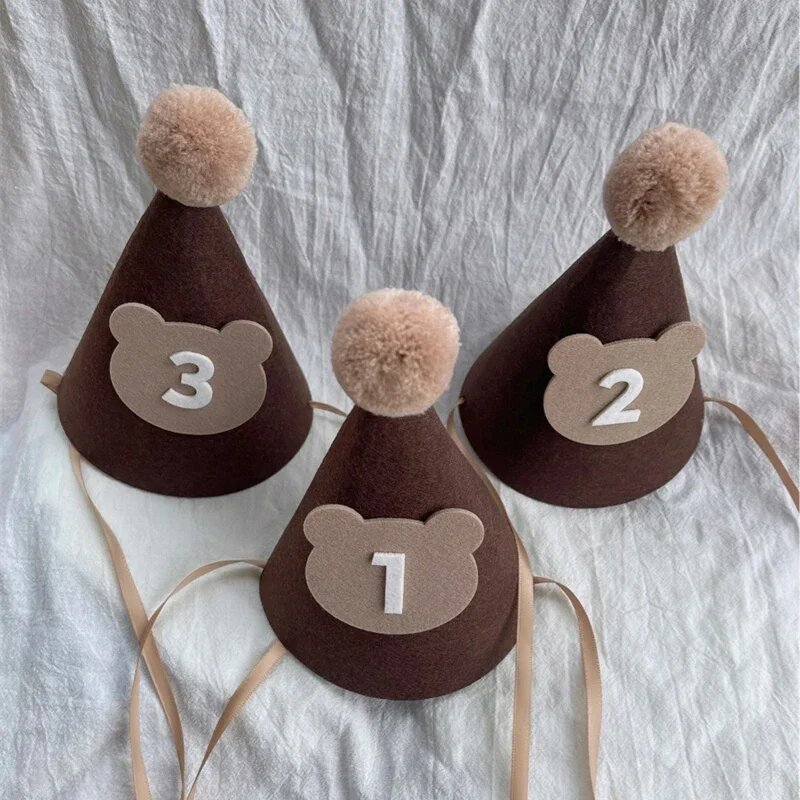 Детская шапка Felt коричневый медведь 2nd Birthday Hat