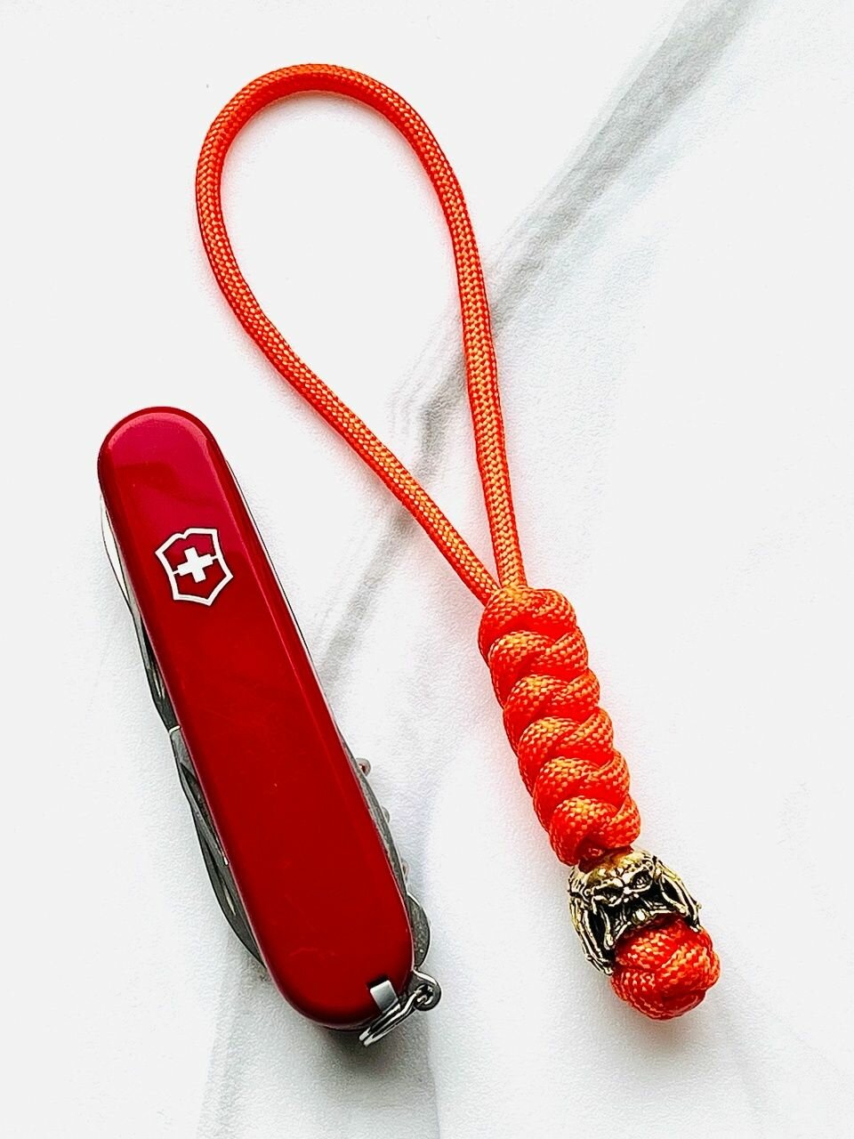 Темляк для ножа