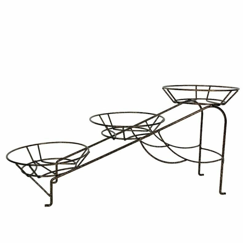 Подставка для цветов на подоконник Горка на 3 горшка / металл / античное золото