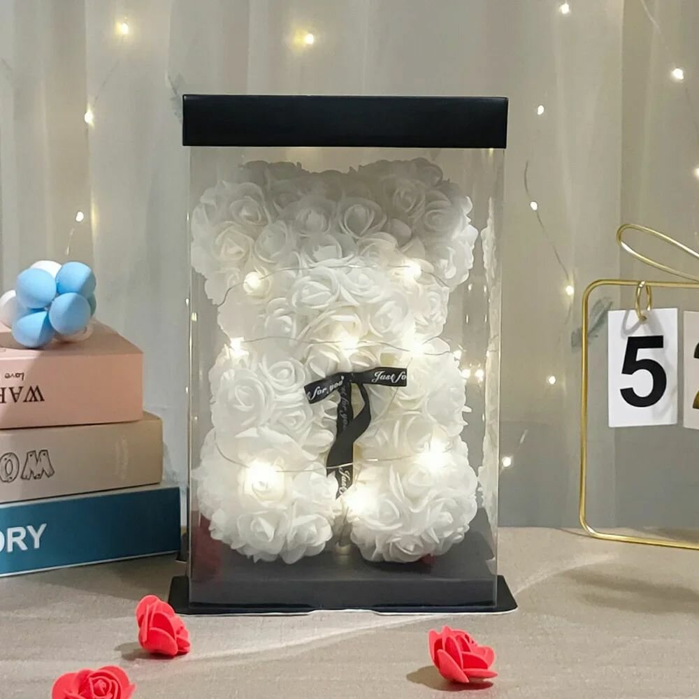 Мишка из роз