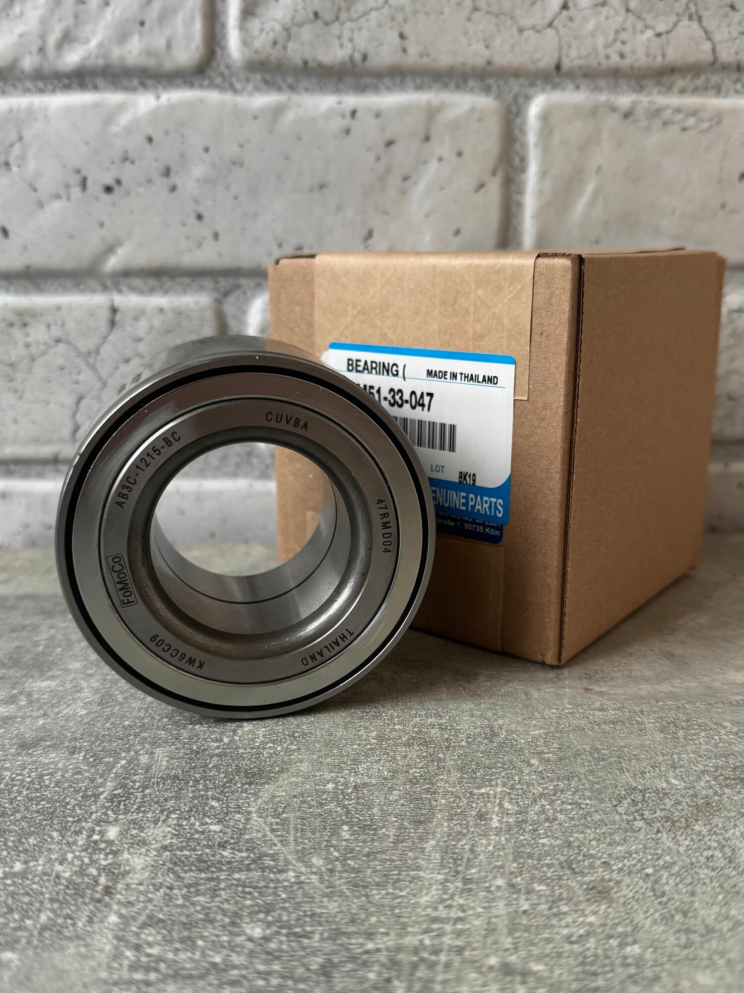 UM5133047 Оригинальный подшипник ступицы Mazda