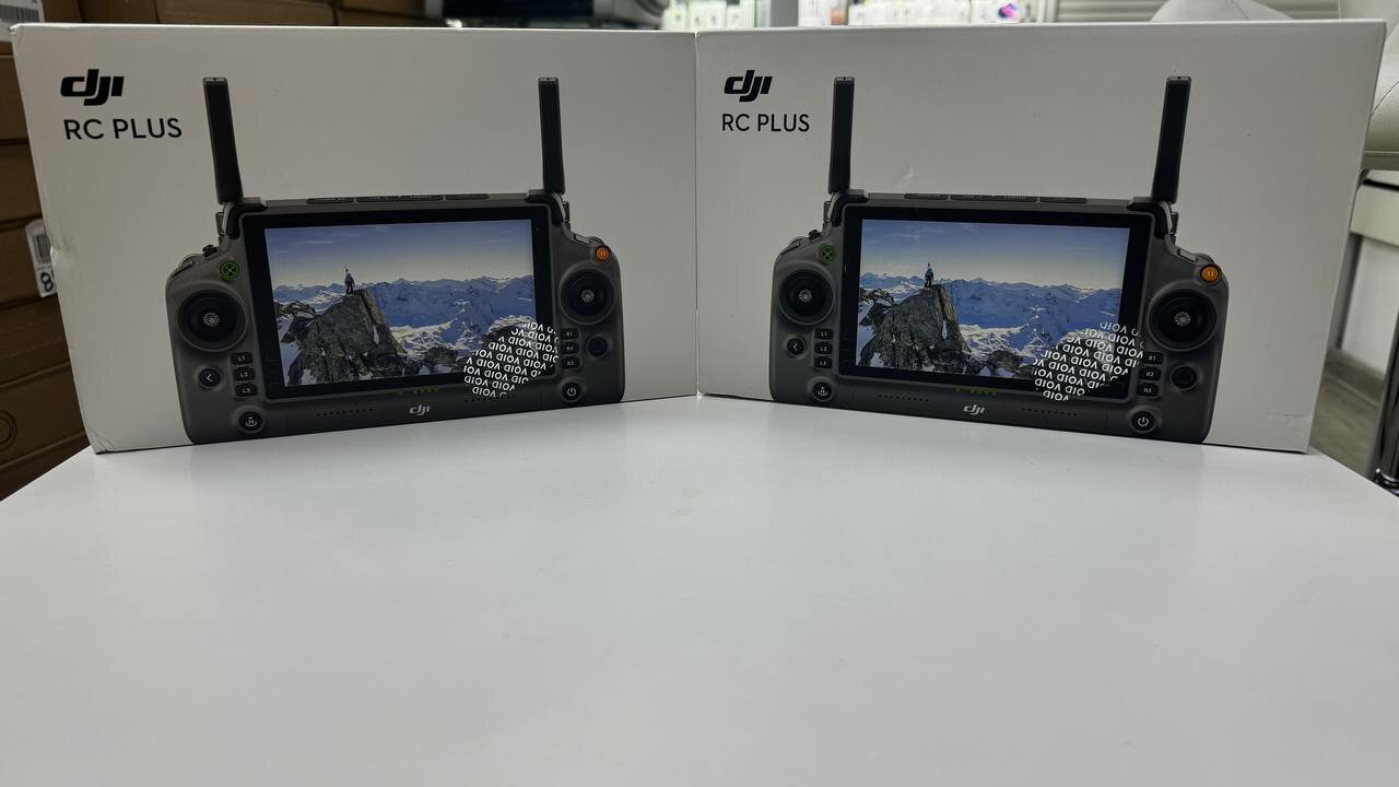 Пульт управления дроном DJI RC PLUS (RM700B)