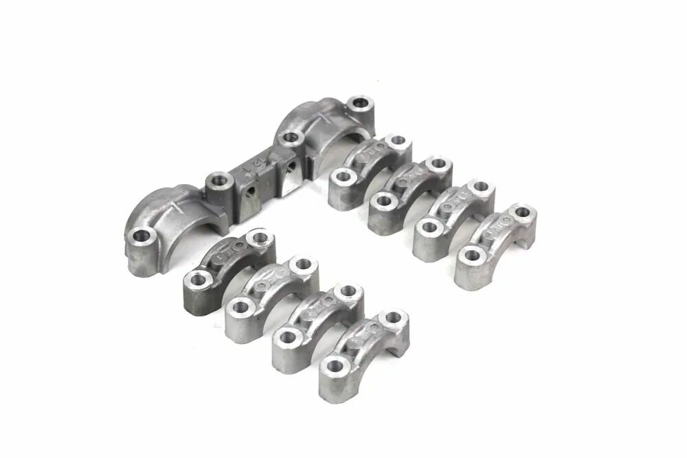 Крышка крепления распредвалов (бугель) ЗМЗ-406 комплект