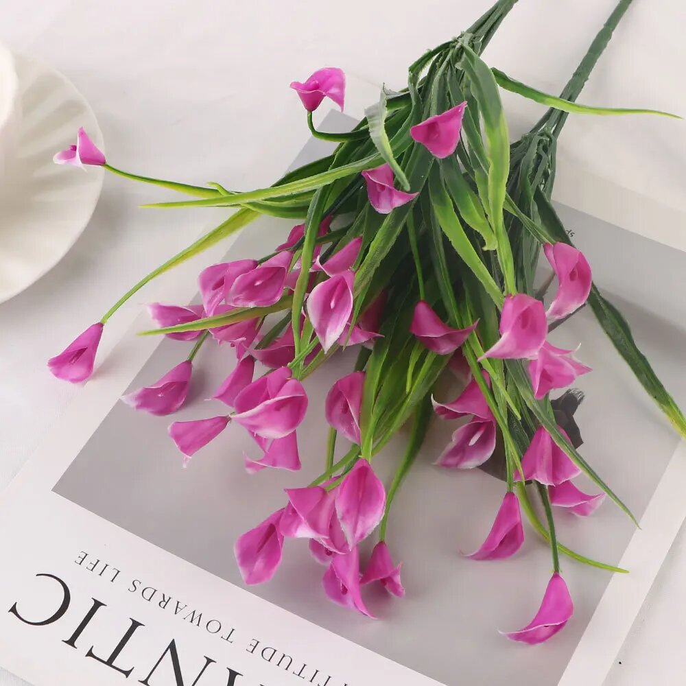 Искусственные белые лилии, пластик, 25 штук Red Lotus