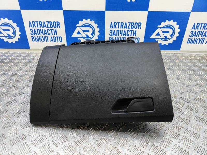 Б/У Бардачок Skoda Rapid 2 / Шкода Rapid 2 1.6 CWVB 90 Л.С 2021