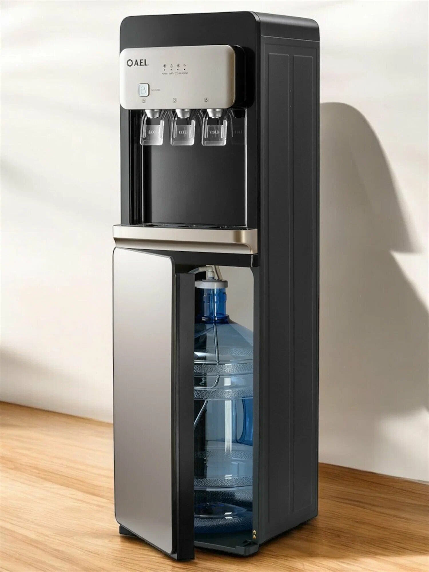 Кулер для воды с нижней загрузкой бутыли AEL LD-AEL-806a black/gold